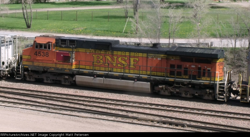 BNSF 4538